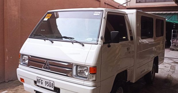 2022 Mitsubishi L300 in Quezon City, Metro Manila
