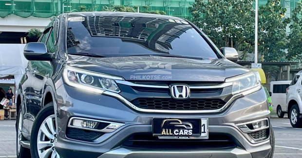 2017 Honda CR-V in Makati, Metro Manila