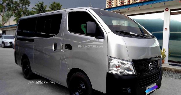 2018 Nissan NV350 Urvan 2.5 Standard 15-seater MT in Pasay, Metro Manila