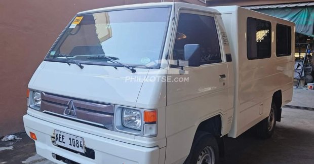 2022 Mitsubishi L300 in Quezon City, Metro Manila